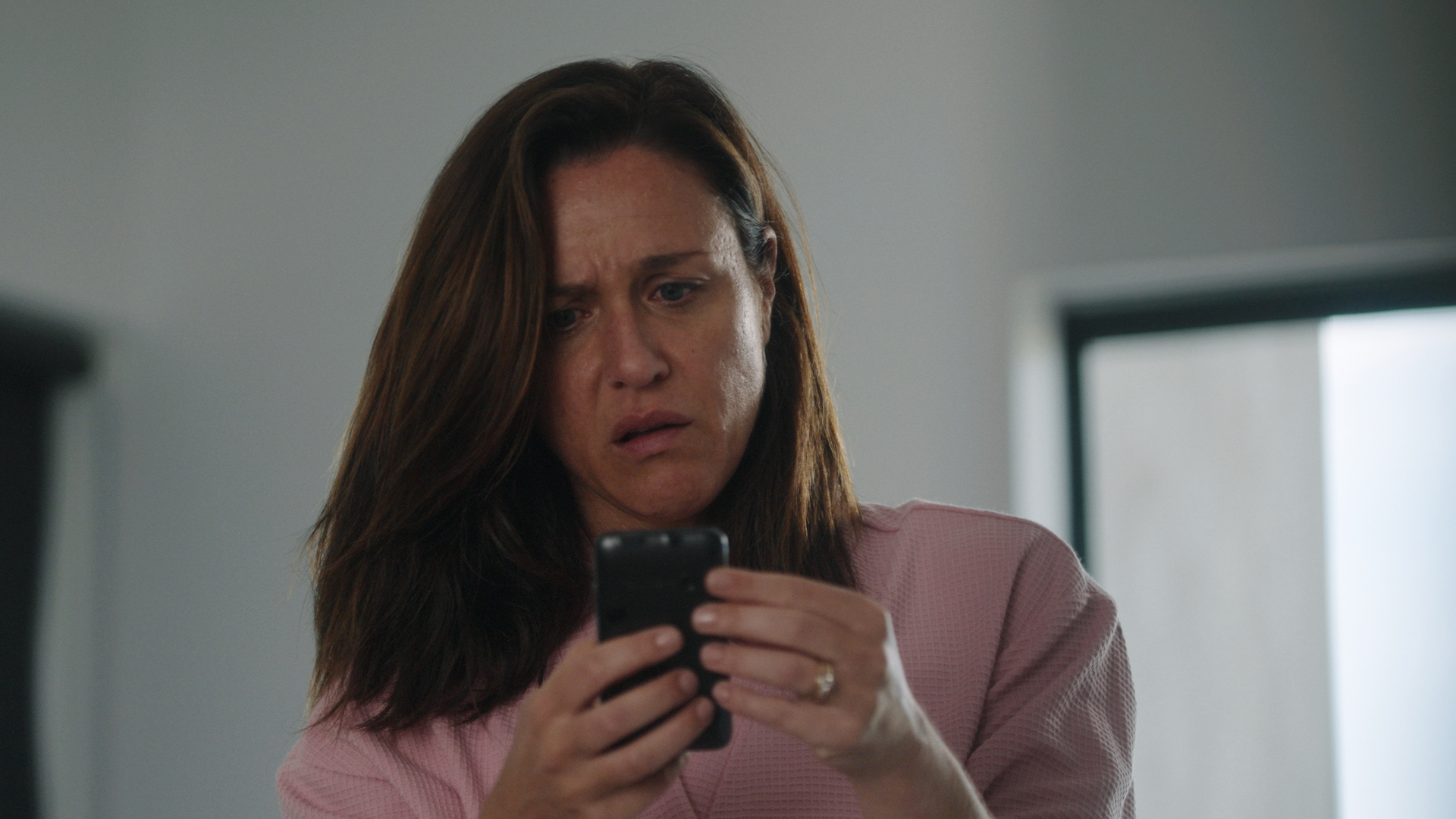 Cindy Swanepoel takes the cake in her first Showmax Original