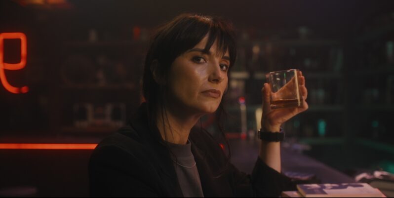 Wyfie S1-2 - they're taking life by the throat